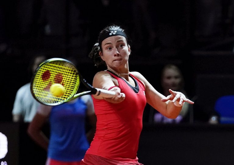 Playful Power: Bright and Hilarious Photos of Women's Tennis - Lite-Story