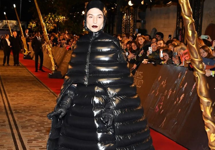 Fashion Fails: Absurd Celebrity Outfits - Lite-Story