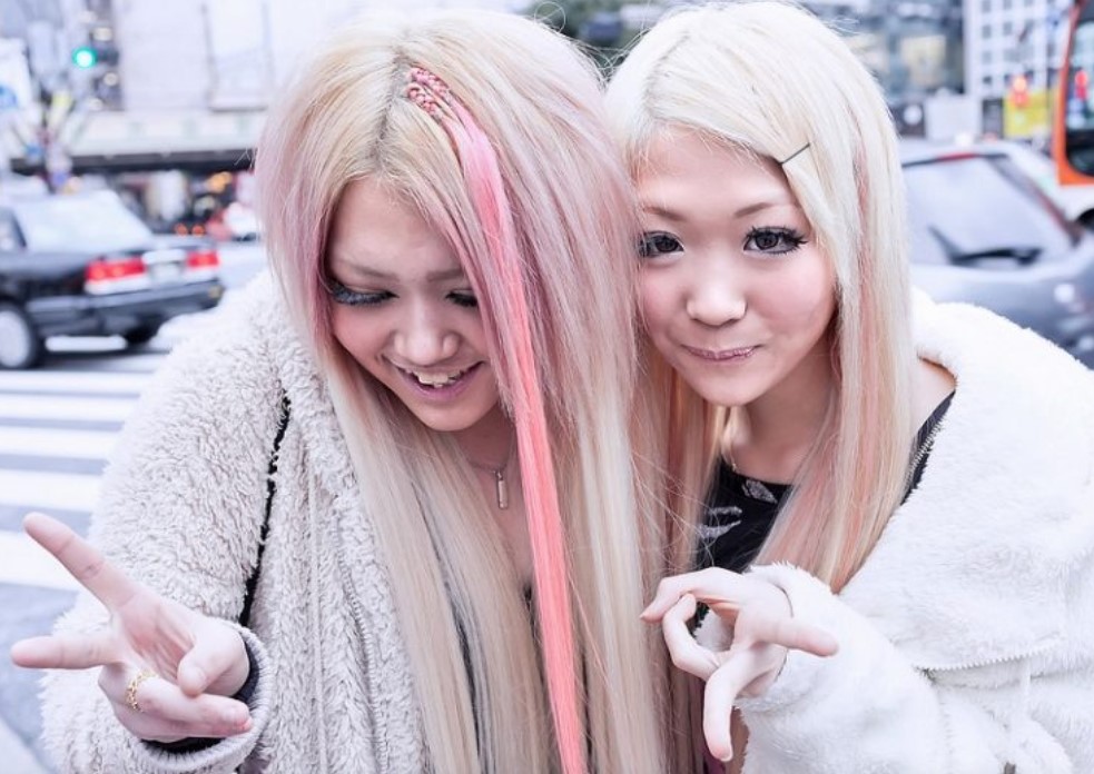 An Exciting Culture: 30 Hilarious and Slightly Crazy Scenes from Japan ...